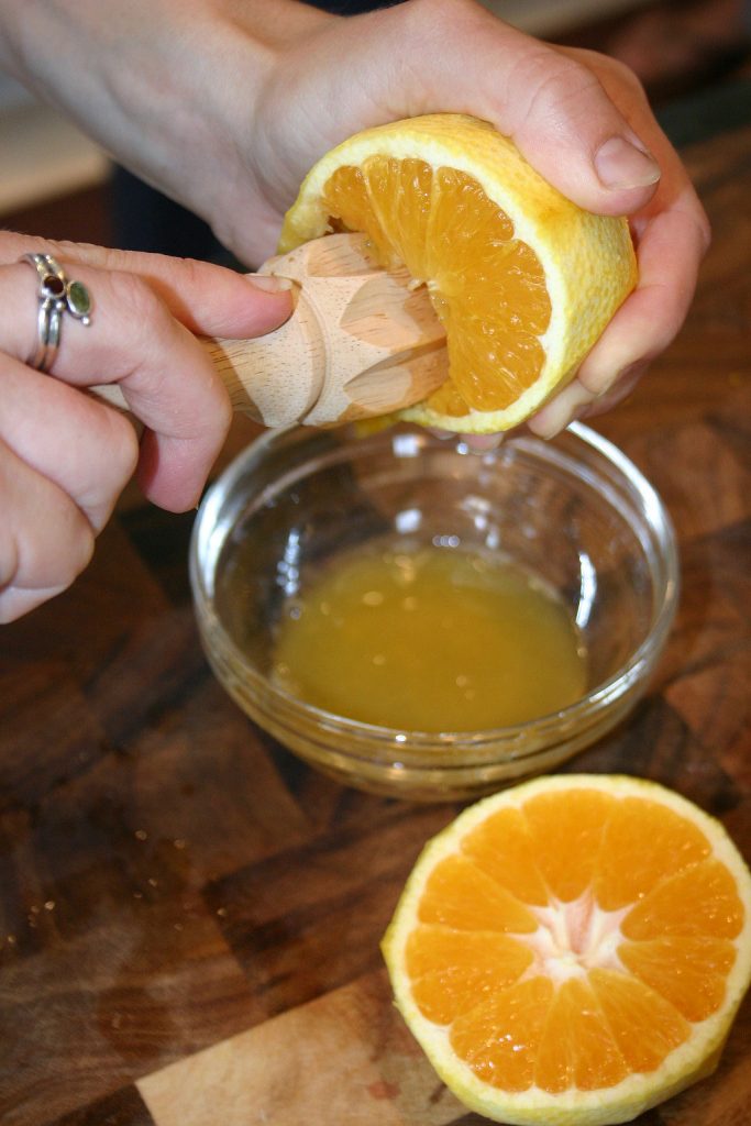 Citrus Juicer - CooksInfo